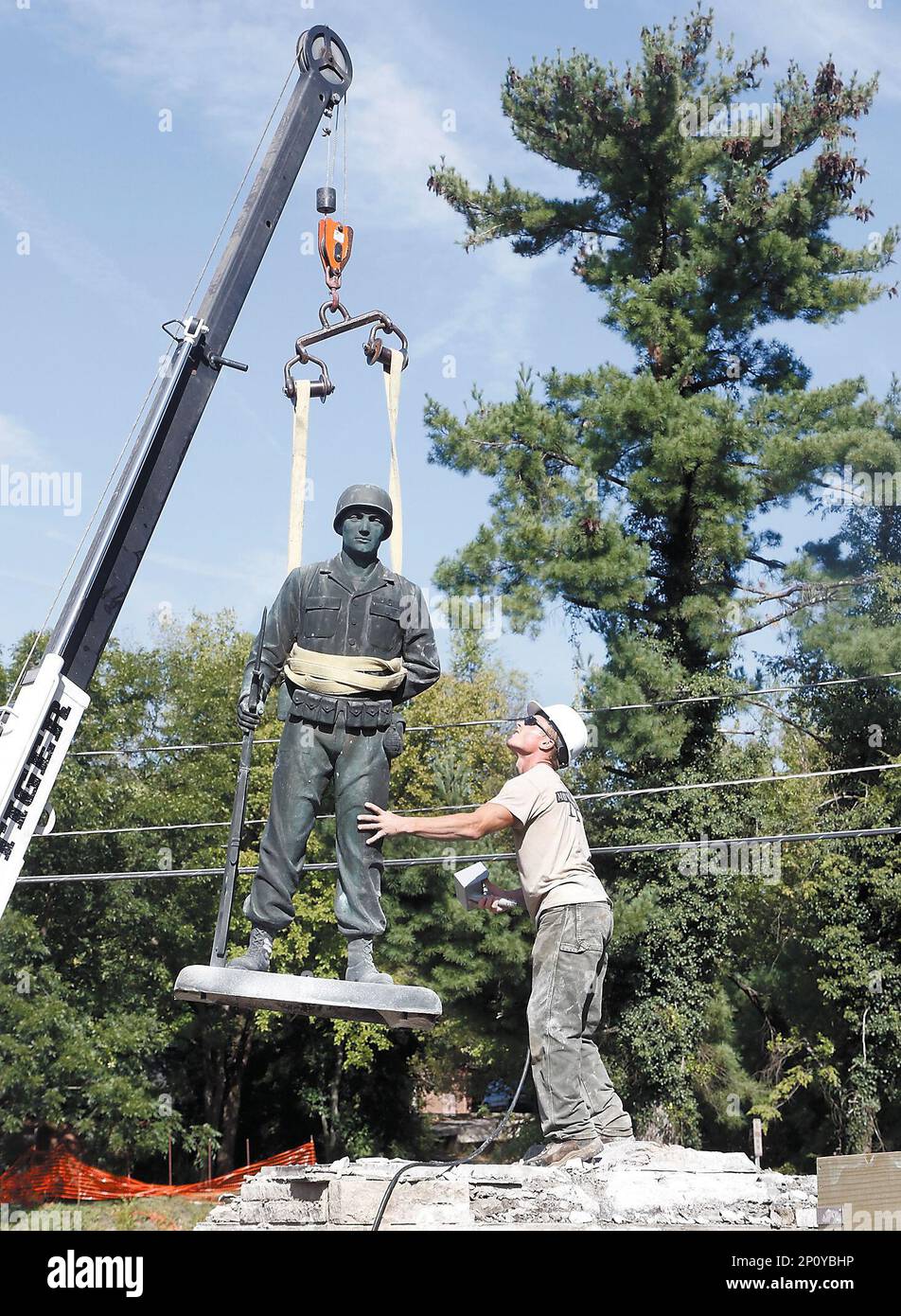 In this Thursday, Sept. 15, 2016 photo, Tyler Rambo, of Maryville ...