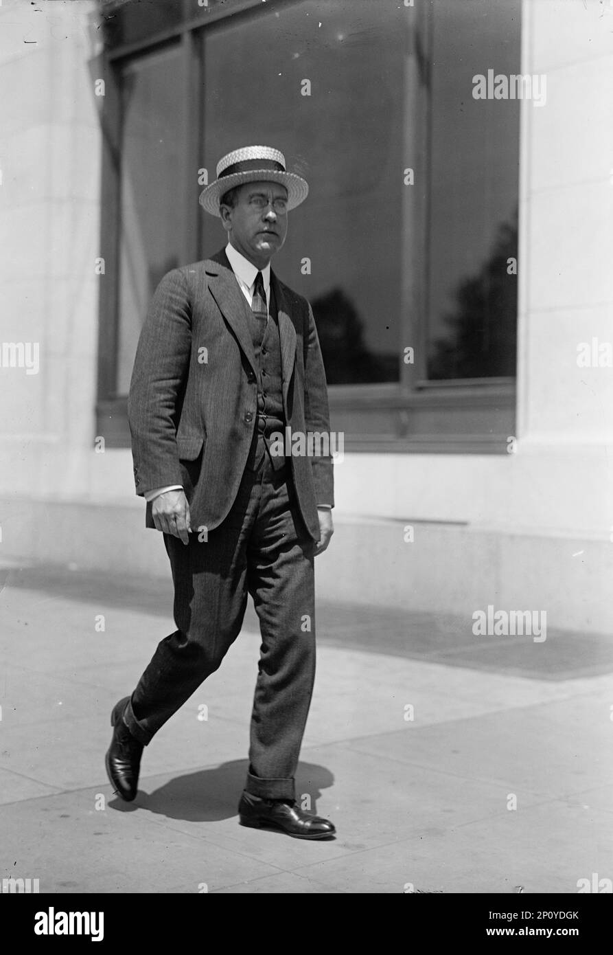 Arch Wilkinson Shaw of Chicago, 1917. American entrepreneur, publisher ...