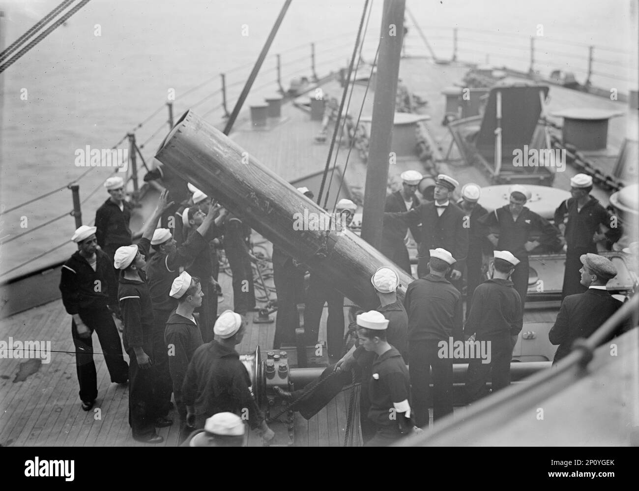 American torpedoes hi-res stock photography and images - Alamy