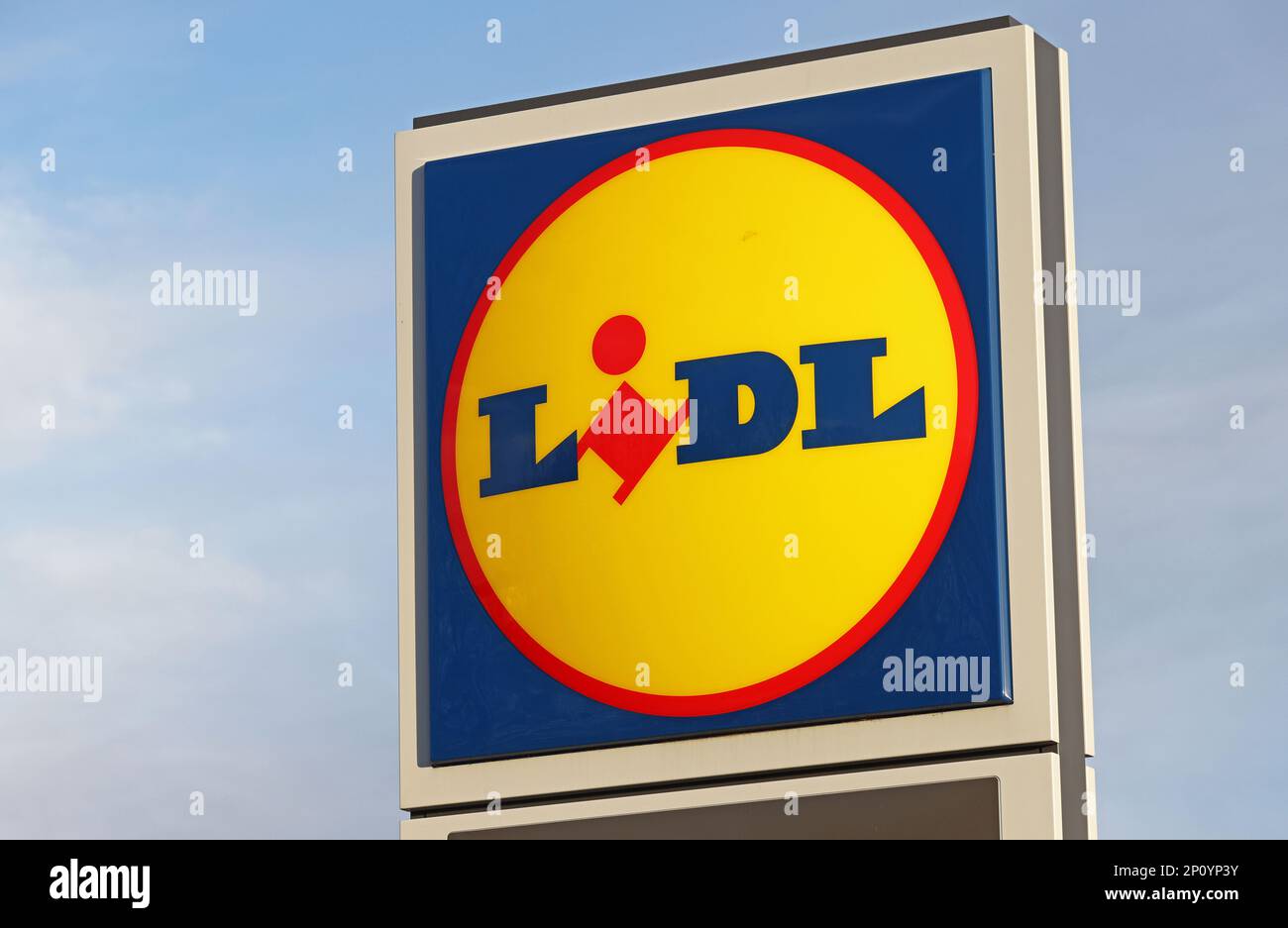 Lidl logga hi-res stock photography and images - Alamy