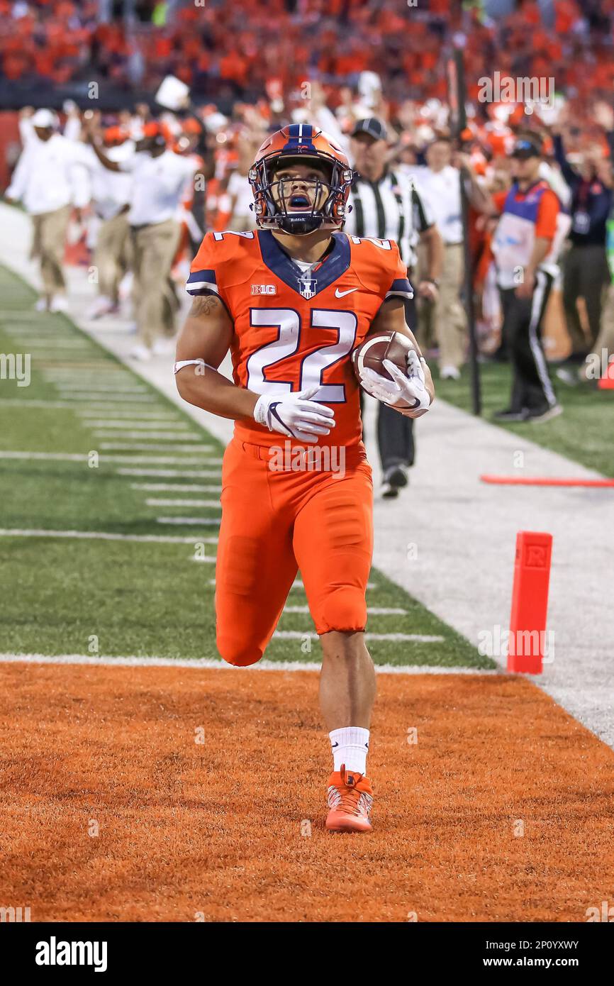 September 10, 2016 - Illinois Fighting Illini running back Kendrick ...