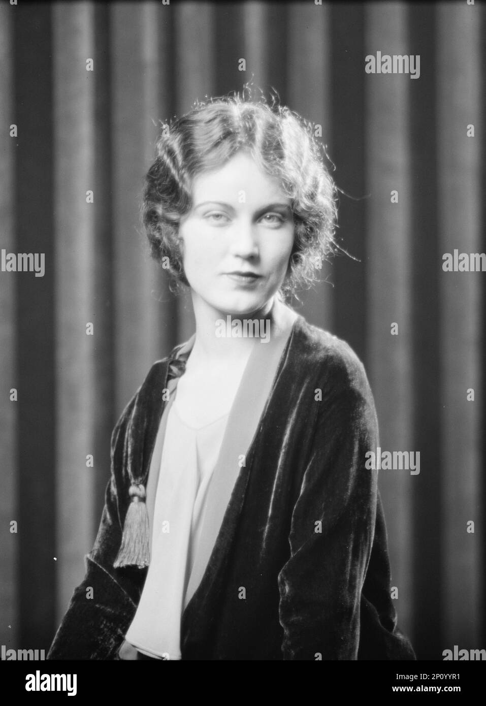 Fay wray portrait hi-res stock photography and images - Alamy