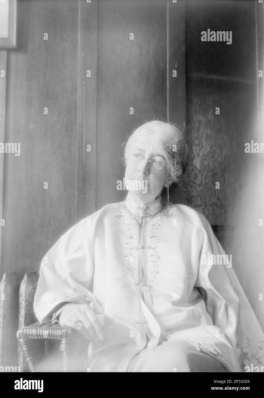 Donaldina cameron Black and White Stock Photos & Images - Alamy