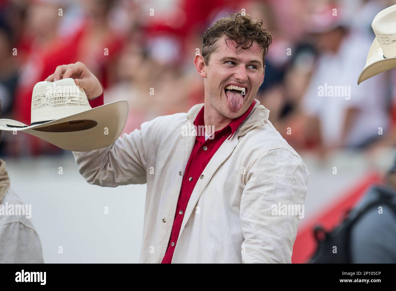 September 10, 2016: A Houston Cougars frontiersman smiles with his ...