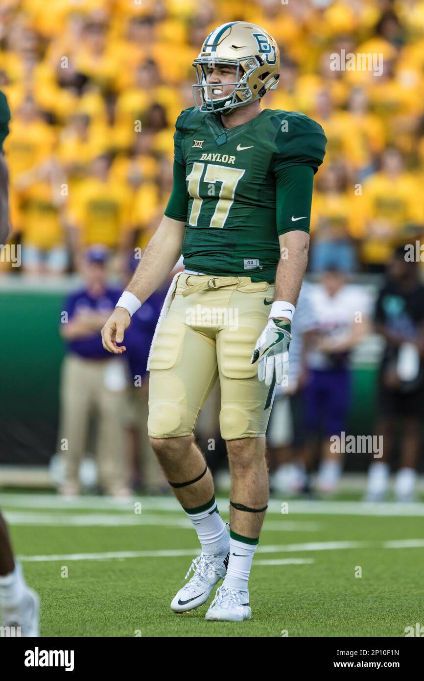 02 SEP 2016: Baylor Bears quarterback Seth Russell (17) looks to the ...