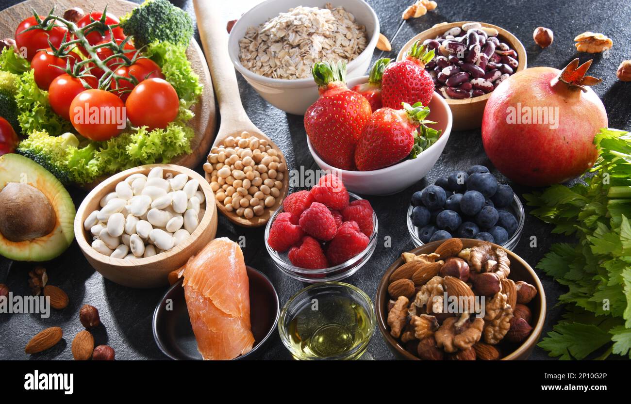 Cholesterol lowering food products. Diet increasing levels of high ...