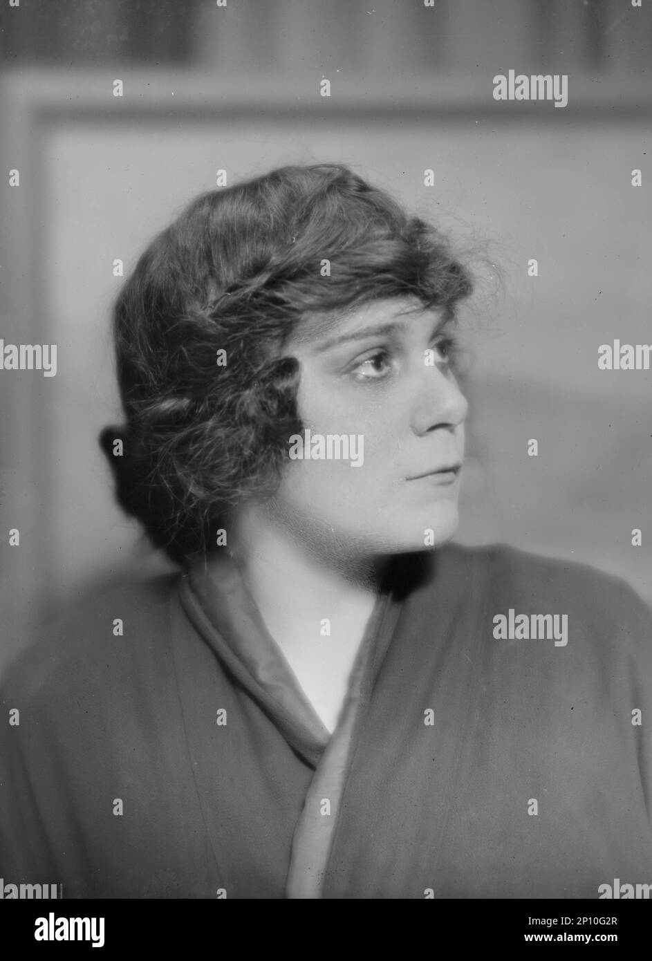 Ayers, Paula, Miss, portrait photograph, 1916 Oct. 10 Stock Photo - Alamy