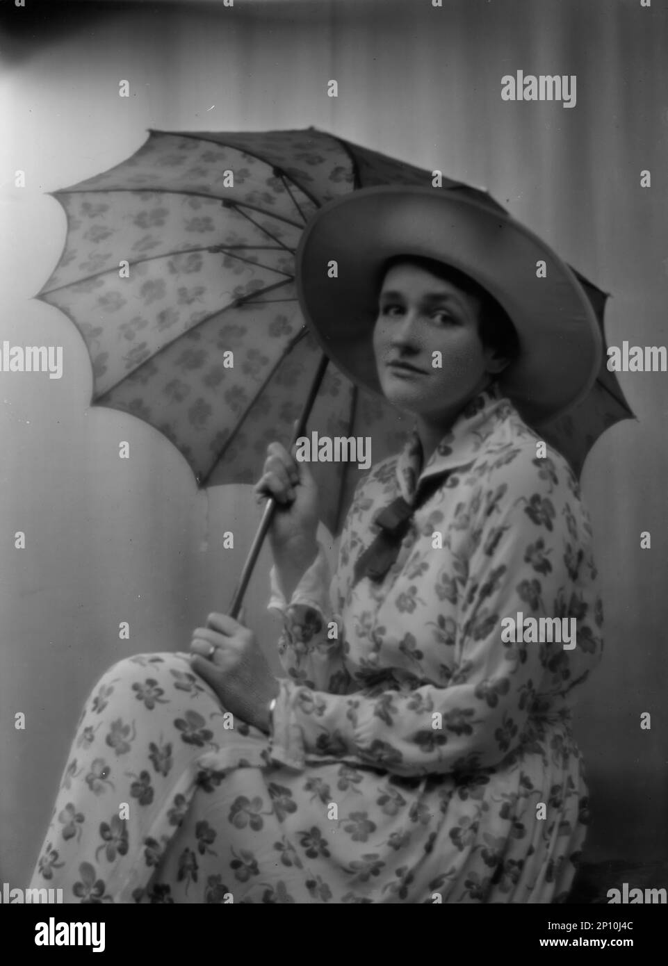 Mrs barnwell hi-res stock photography and images - Alamy