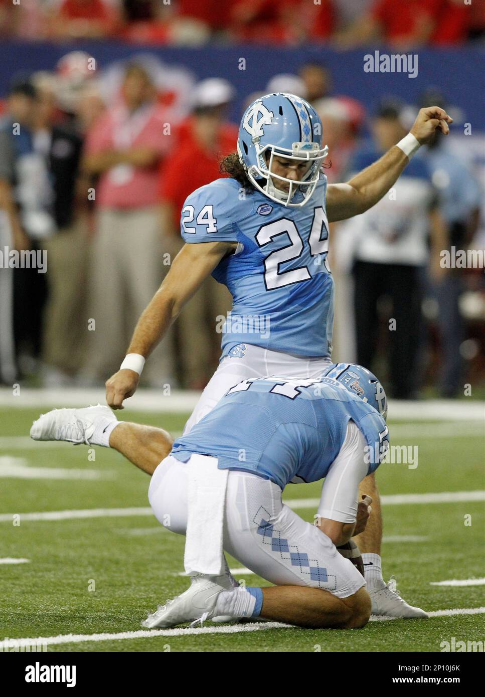 September 3 2016: North Carolina Tar Heels place kicker Nick Weiler (24 ...