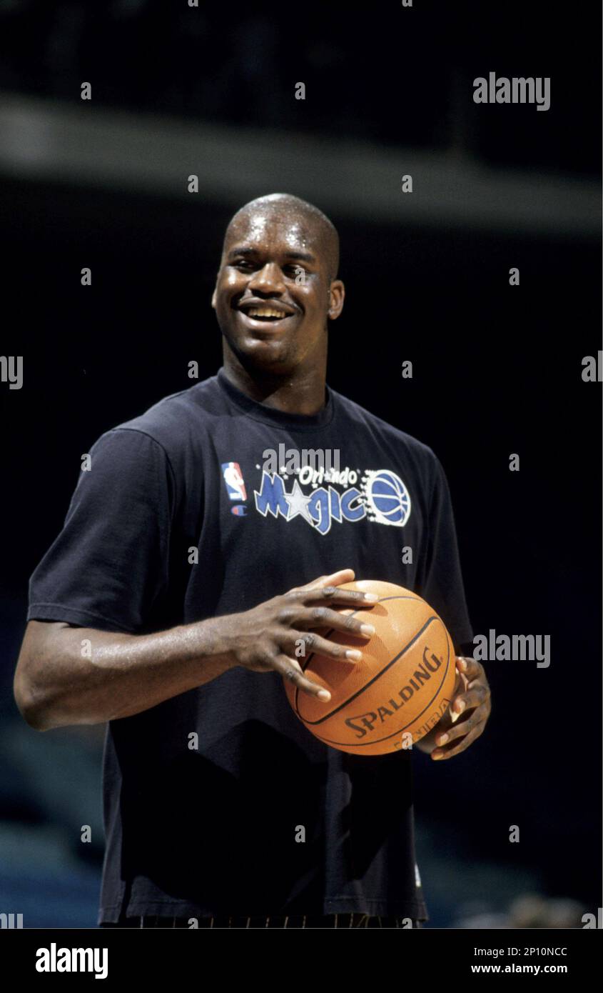 Orlando Magic center Shaquille O'Neal (32) sets for play against the ...