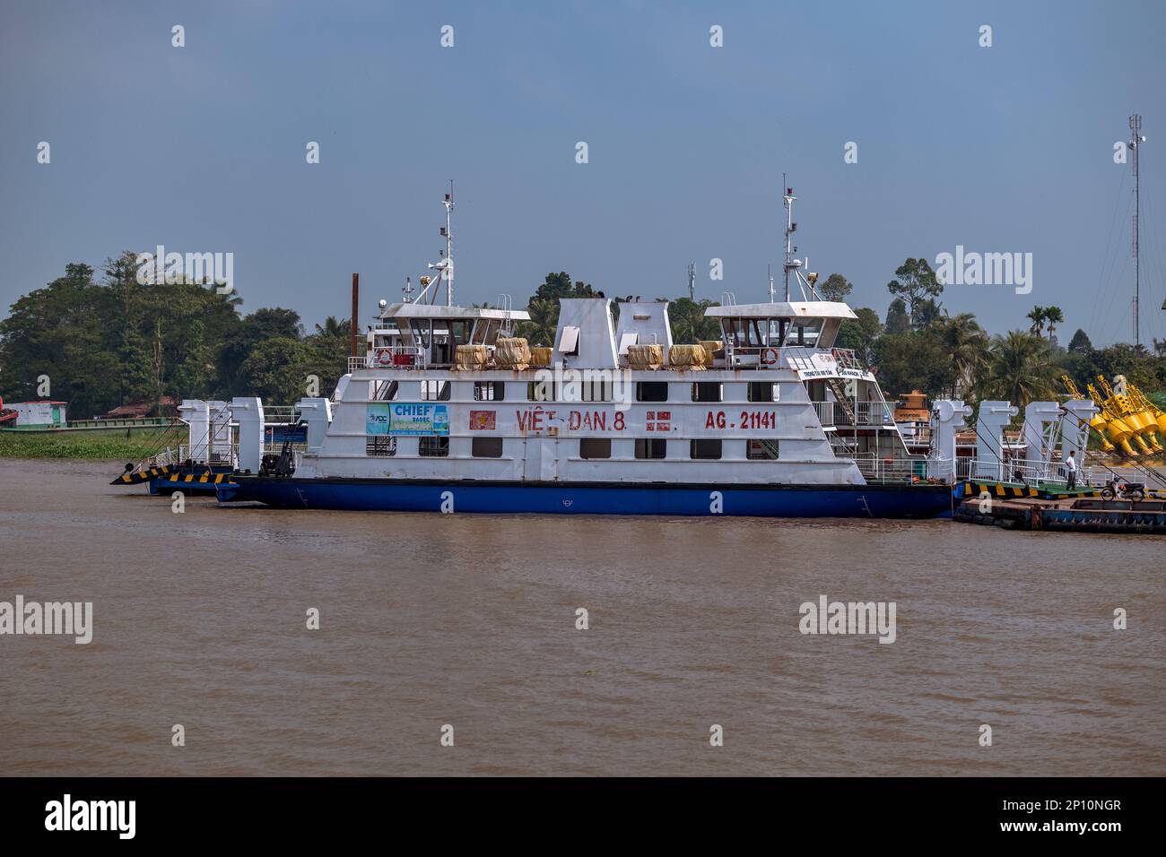 Vietnamese crossing river hi-res stock photography and images - Alamy