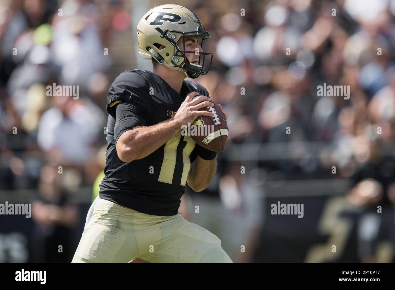 September 3, 2016: Purdue University quarterback David Blough (11 ...