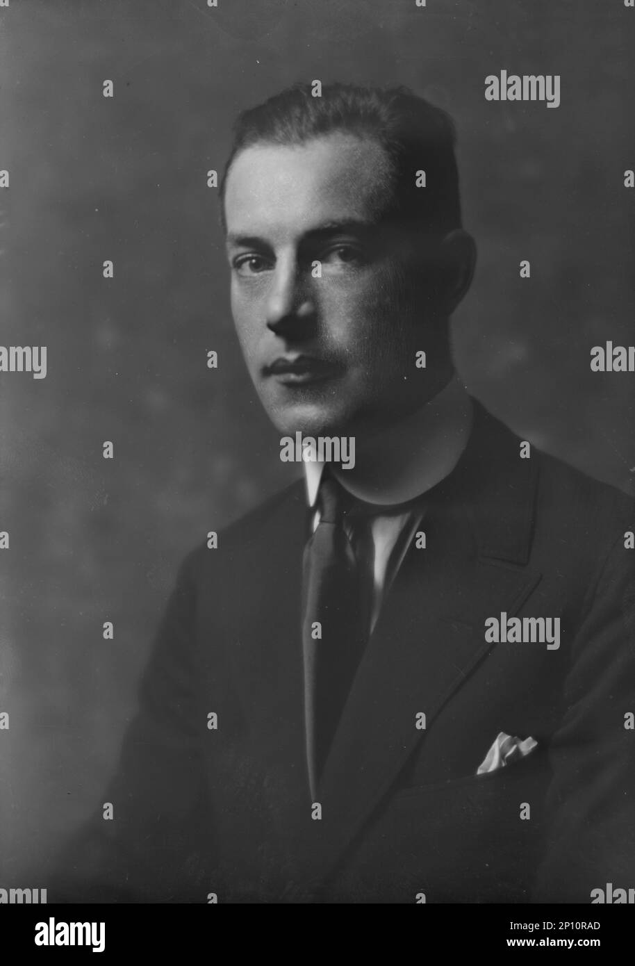 Mr w brown Black and White Stock Photos & Images - Alamy