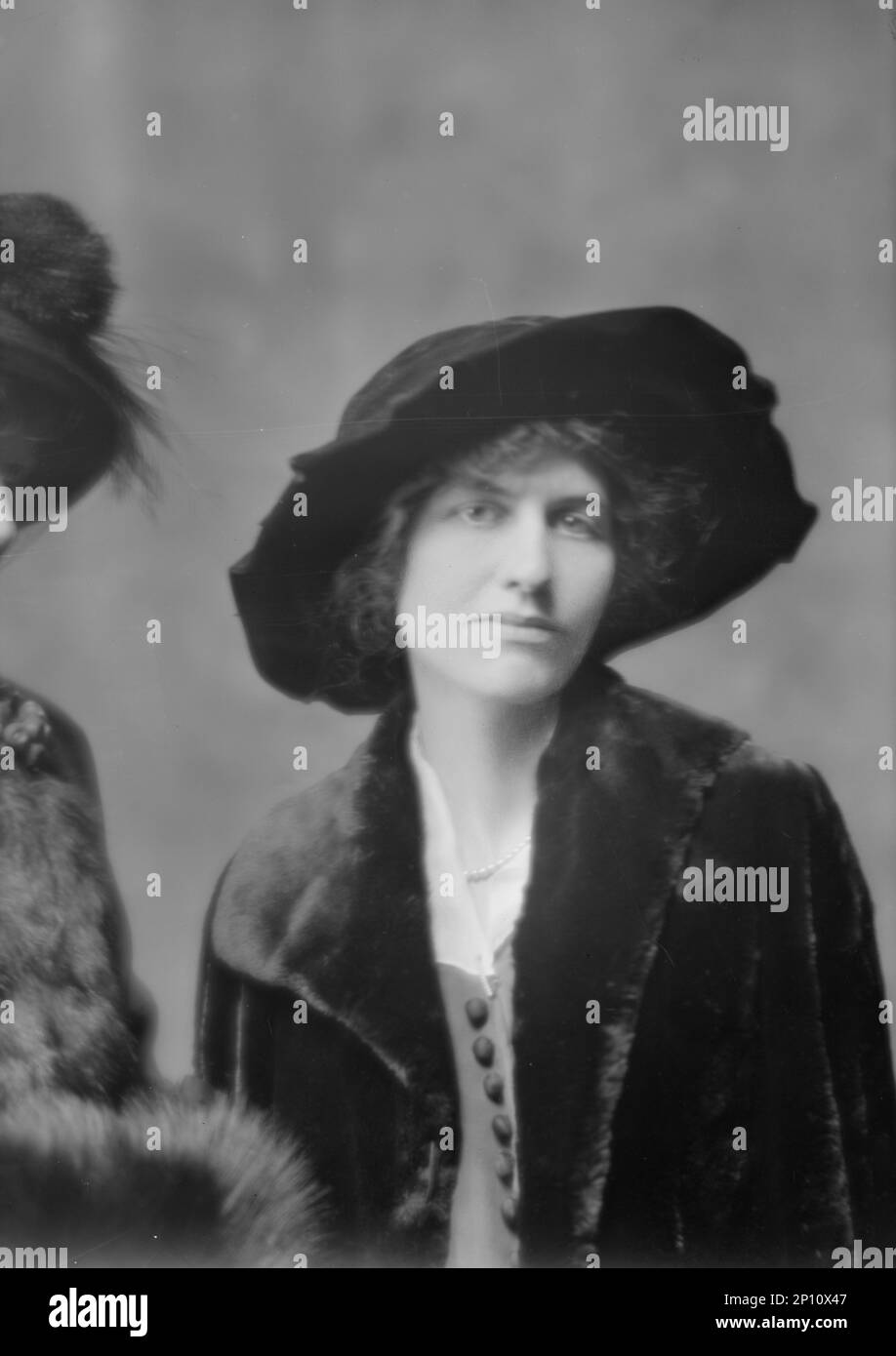 Florence burns hi-res stock photography and images - Alamy