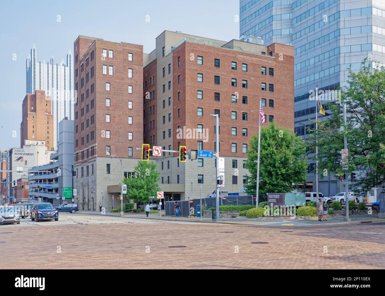 Pittsburgh Downtown: Distrikt (now Joinery) hotel, the former Salvation ...