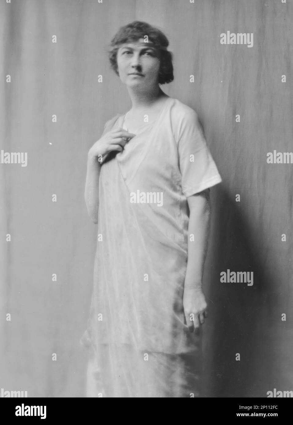 Coburn, C., Mrs., portrait photograph, 1915 Stock Photo - Alamy
