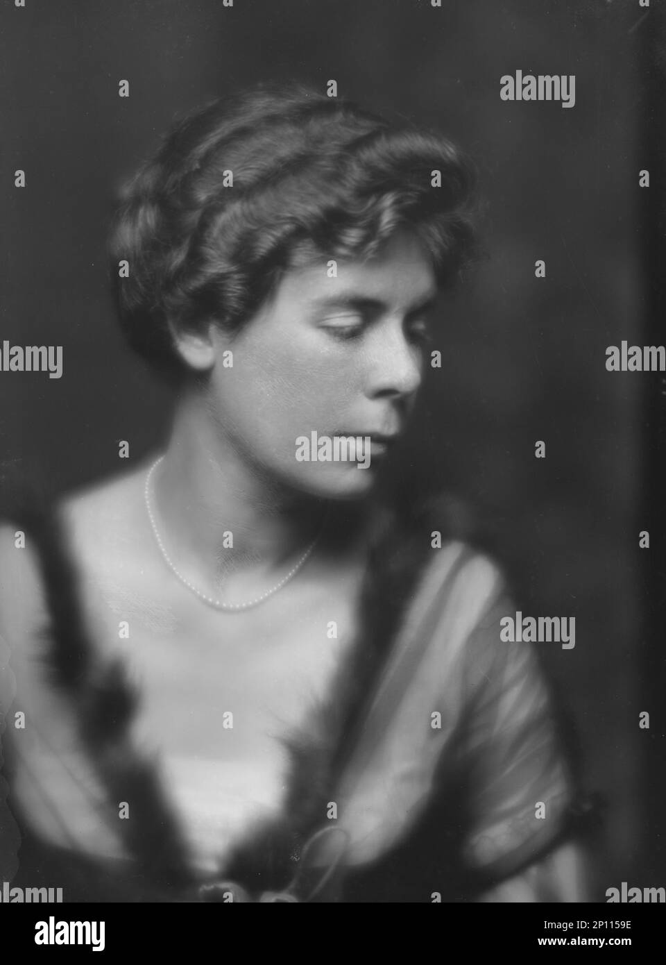 Elizabeth cramer hi-res stock photography and images - Alamy