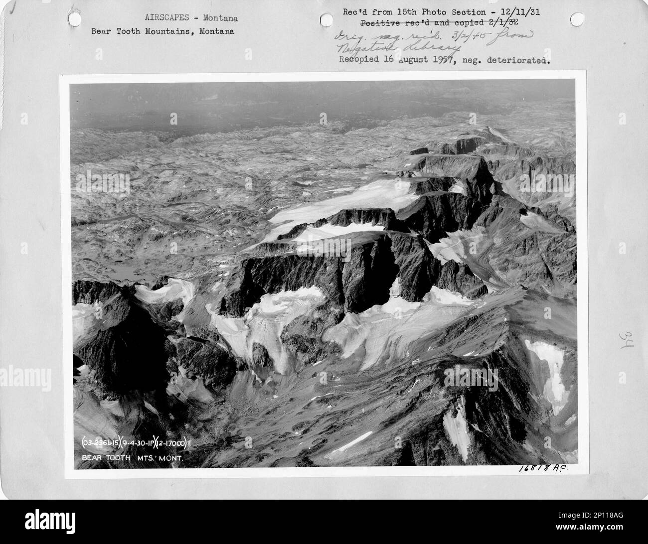 Montana - Bear Tooth Mountains, Aerial Photograph Stock Photo - Alamy