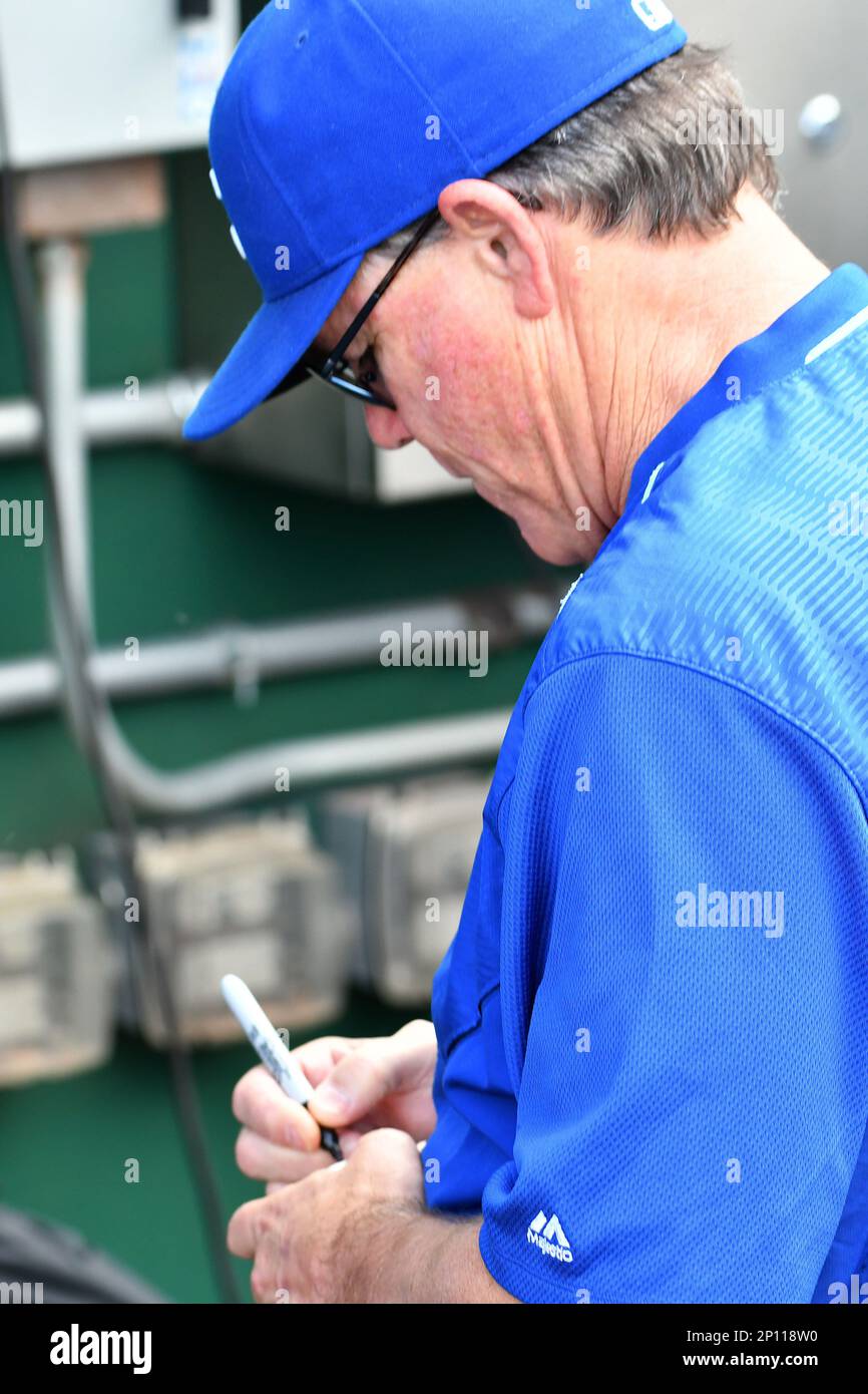 30 AUG 2016: Kansas City Royals manager Ned Yost signs an autograph for ...