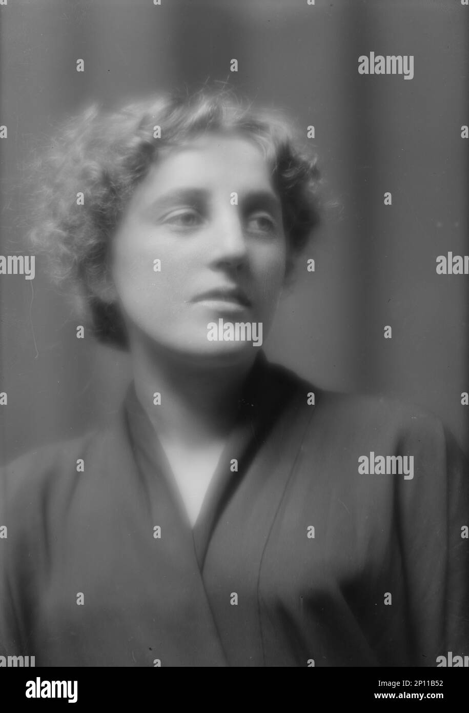 Eddington gertrude hi-res stock photography and images - Alamy