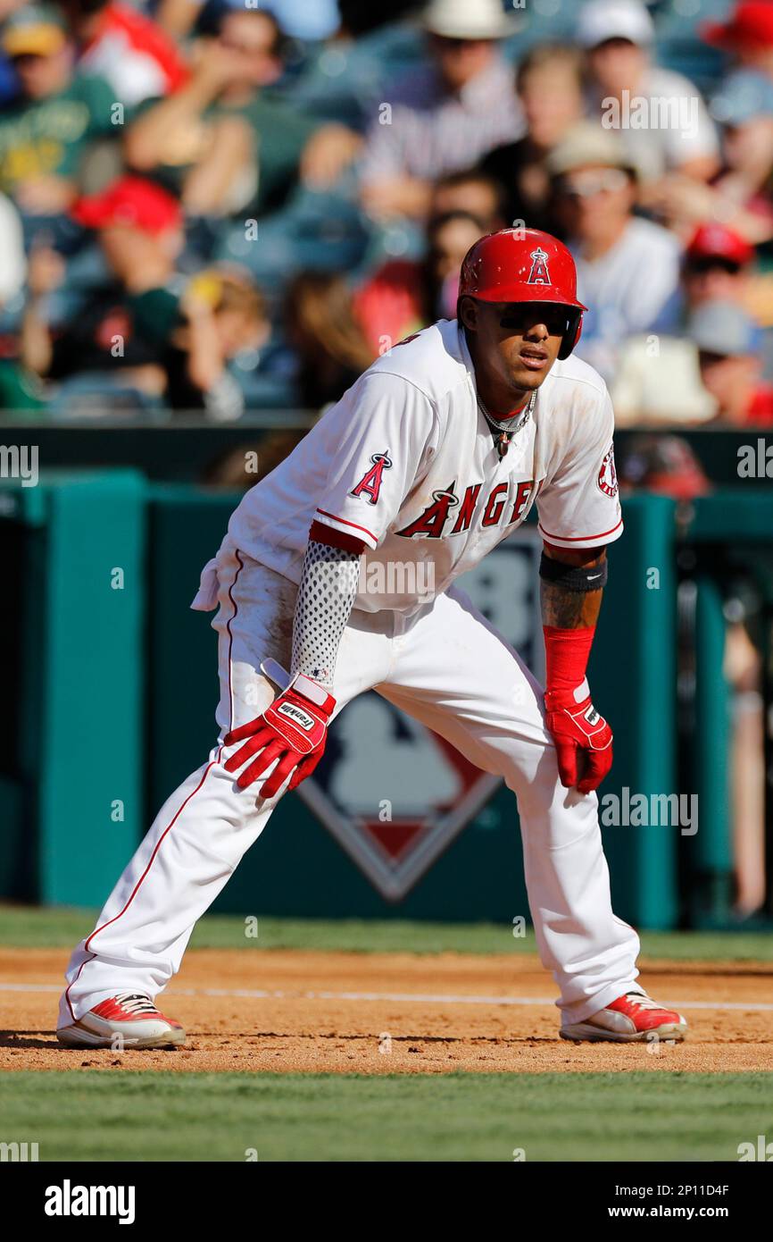 August 4, 2016: Los Angeles Angels third baseman Yunel Escobar (6 ...