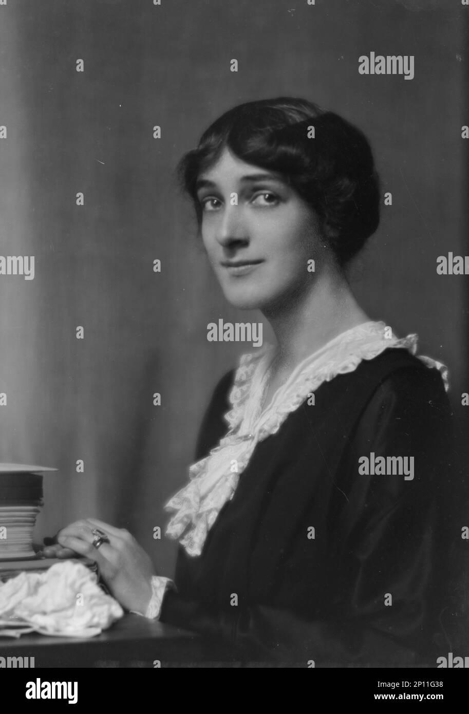 Mrs arnold furst hi-res stock photography and images - Alamy