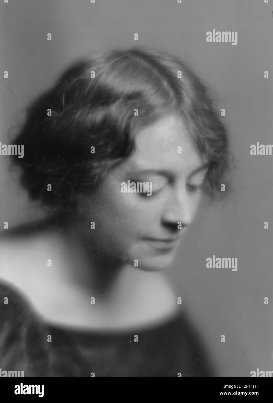Greenwood, S., Miss, portrait photograph, 1914 Mar. 9 Stock Photo - Alamy