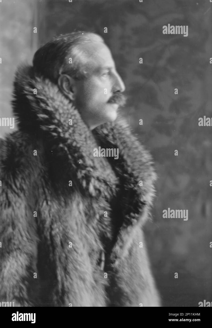 Guinness, Benjamin, Mr., portrait photograph, 1916 Jan. 6 Stock Photo ...