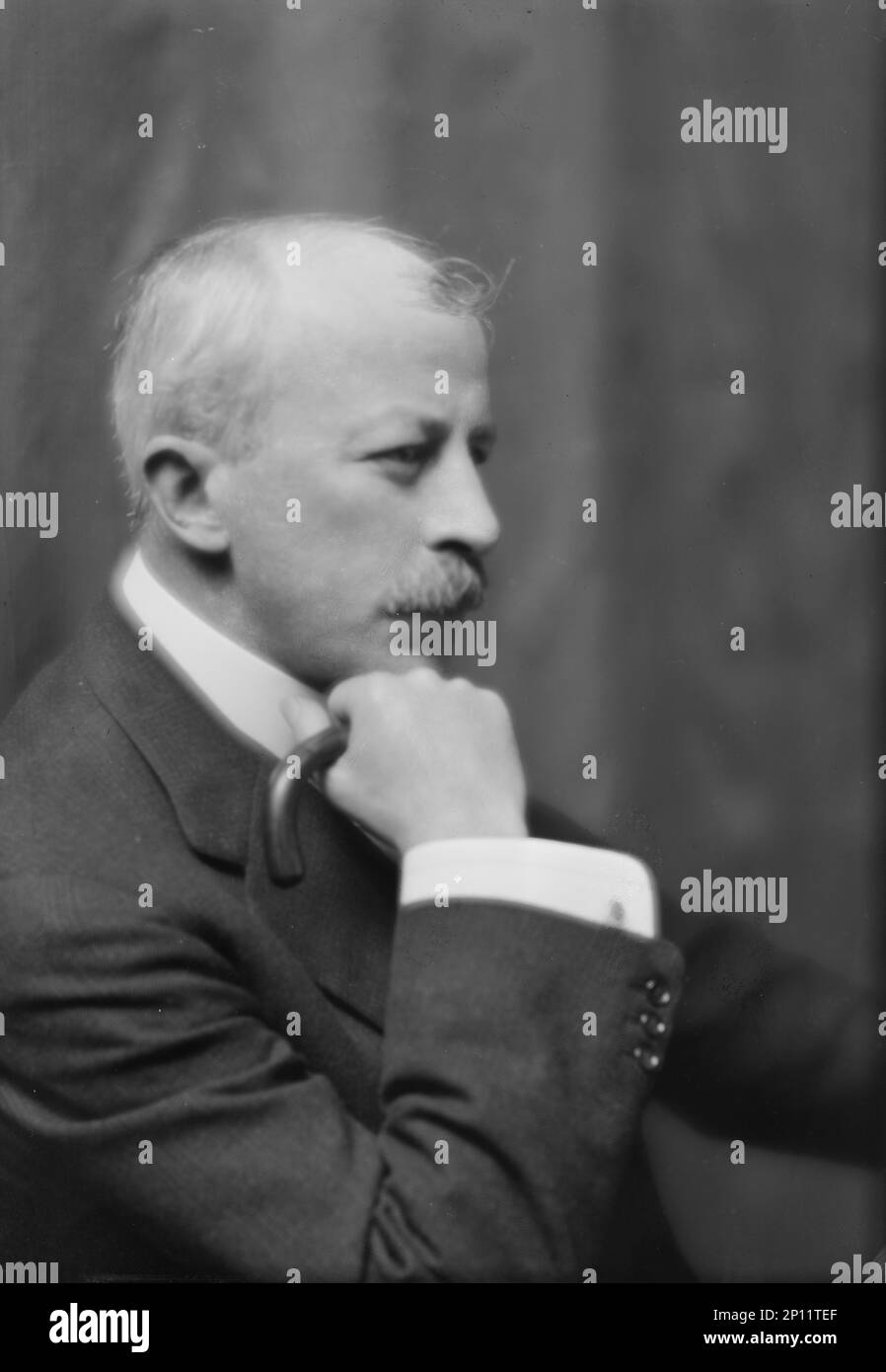 Hood, George, Mr., portrait photograph, 1912 May 28 Stock Photo - Alamy