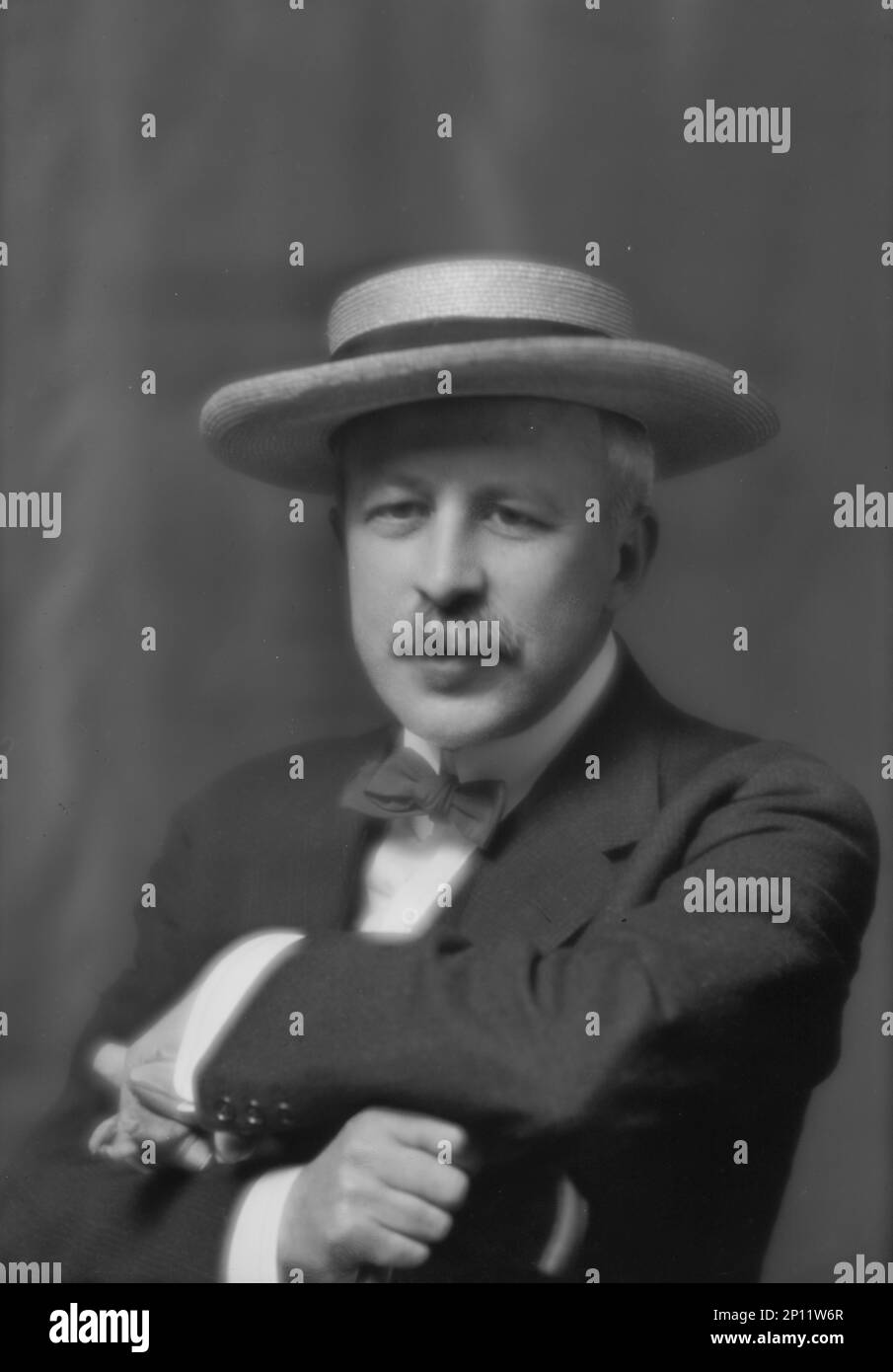 Hood, George, Mr., portrait photograph, 1912 May 28 Stock Photo - Alamy