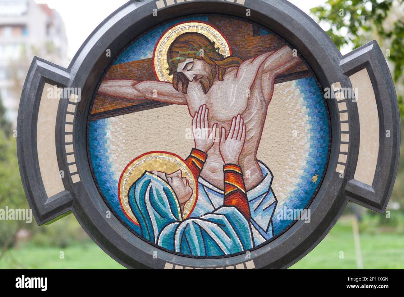 Station XII: Jesus body is removed from the cross Stock Photo - Alamy