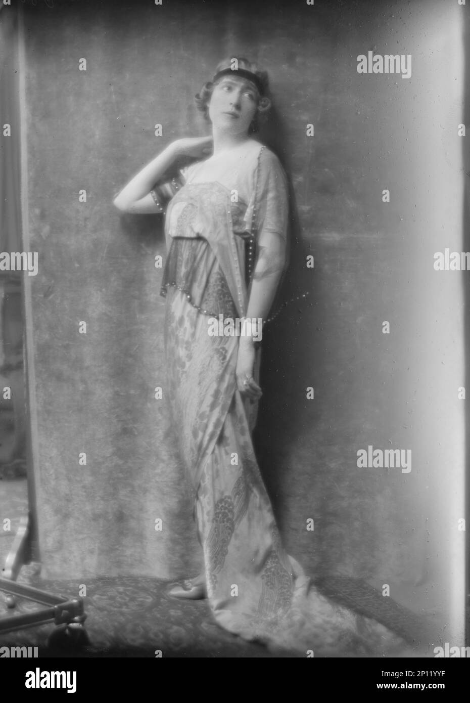 Mrs w w johnson hi-res stock photography and images - Alamy