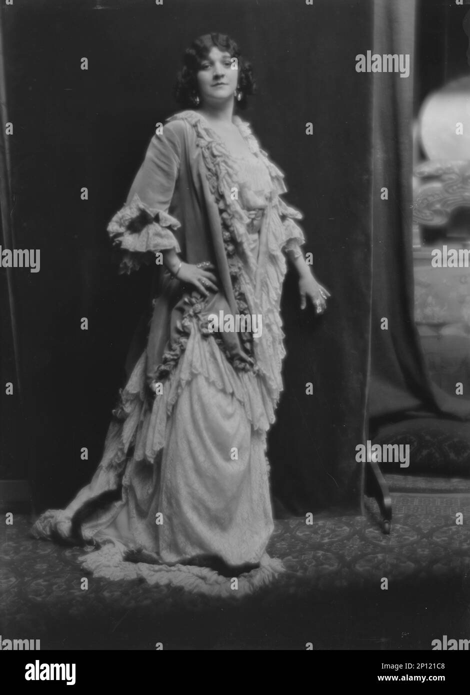 Keane, Doris, Miss, portrait photograph, 1913 Mar. 2 Stock Photo - Alamy