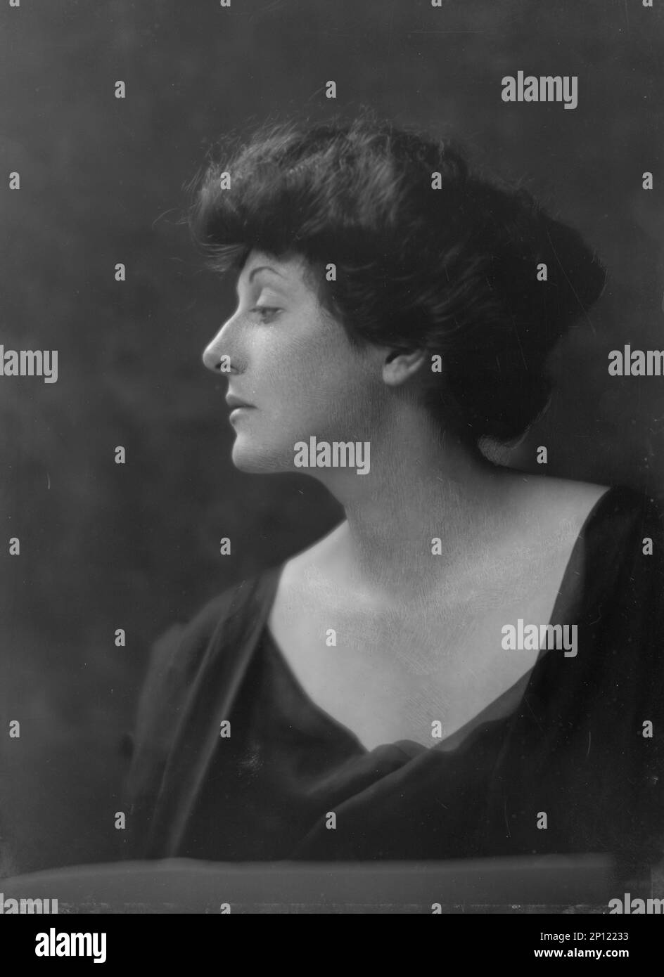 Kilmer miss willis sharp hi-res stock photography and images - Alamy