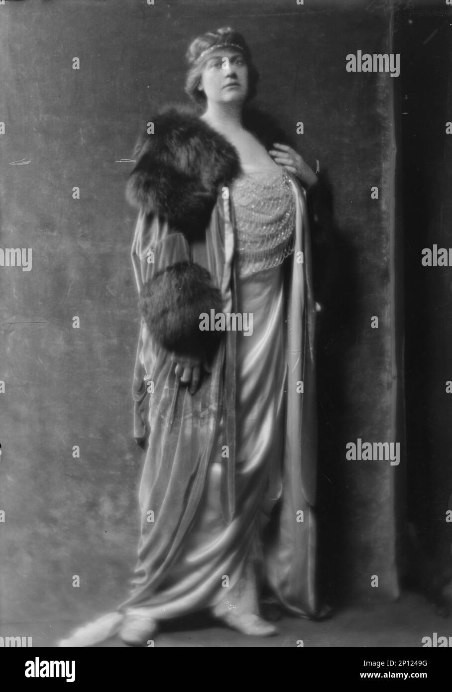 Mary lawton hi-res stock photography and images - Alamy