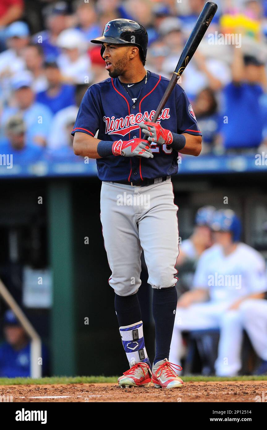 August 20,2016: Minnesota Twins left fielder Eddie Rosario (20) steps ...