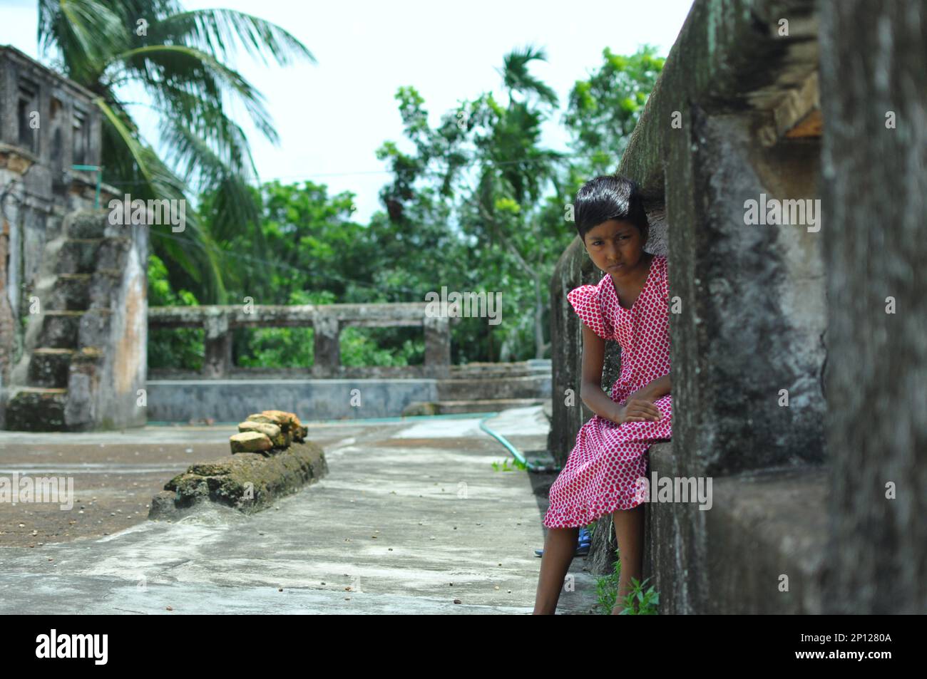 Picture of a vintage house and a poor girl in Faridpur, Bangladesh ...