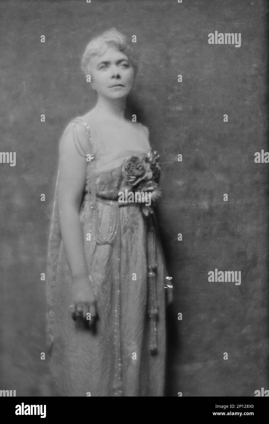 Mrs james marwick hi-res stock photography and images - Alamy