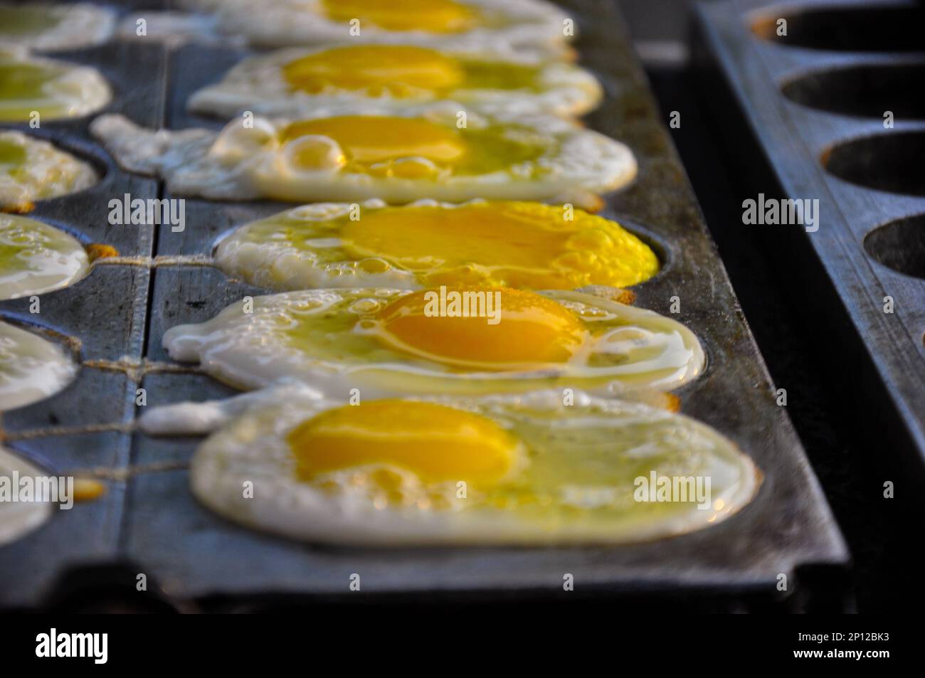 Pictures of street food made by egg bun in Bangladesh Stock Photo - Alamy