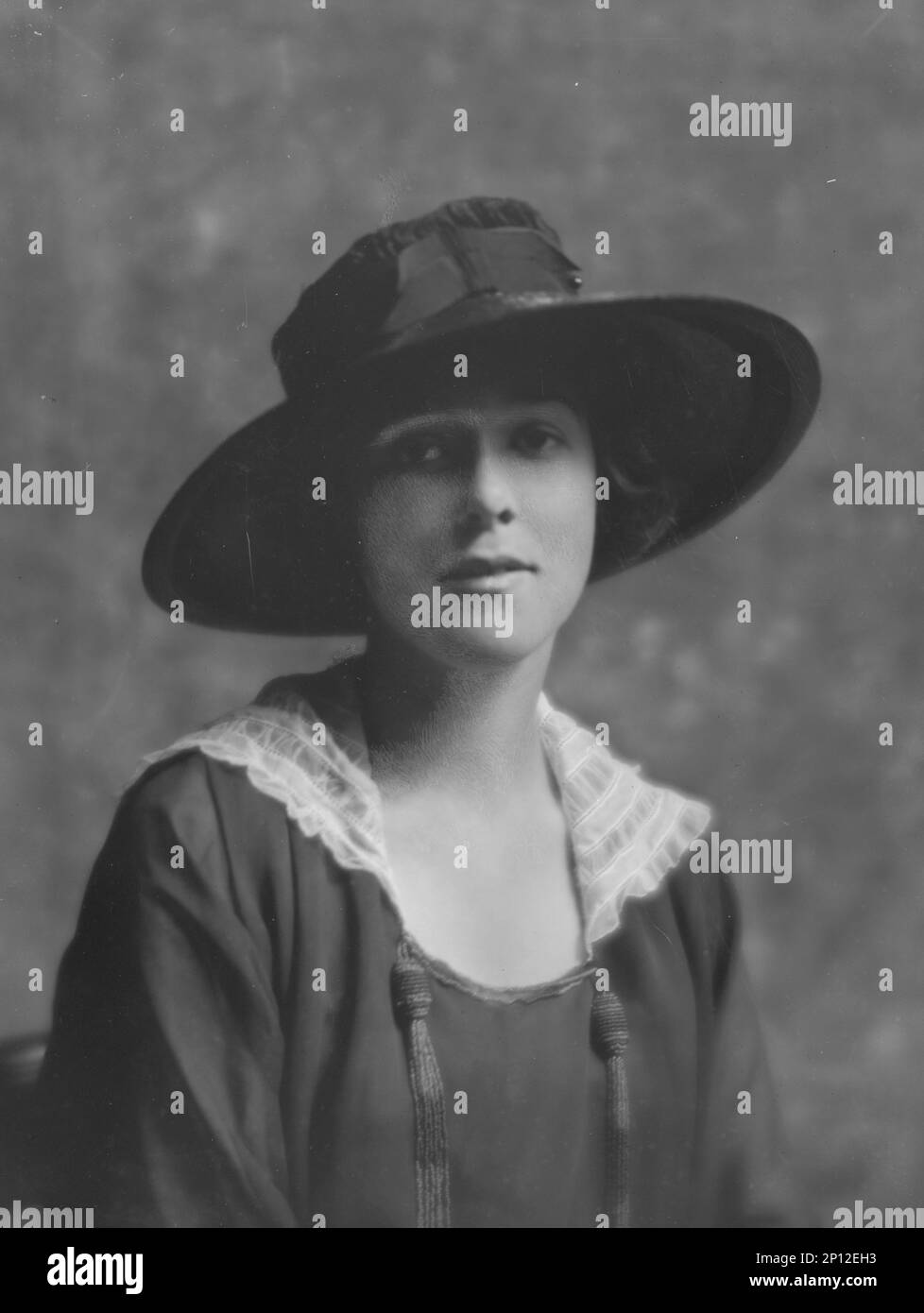 Nicholson, Martha, Miss, portrait photograph, 1916 Apr. 22 Stock Photo ...