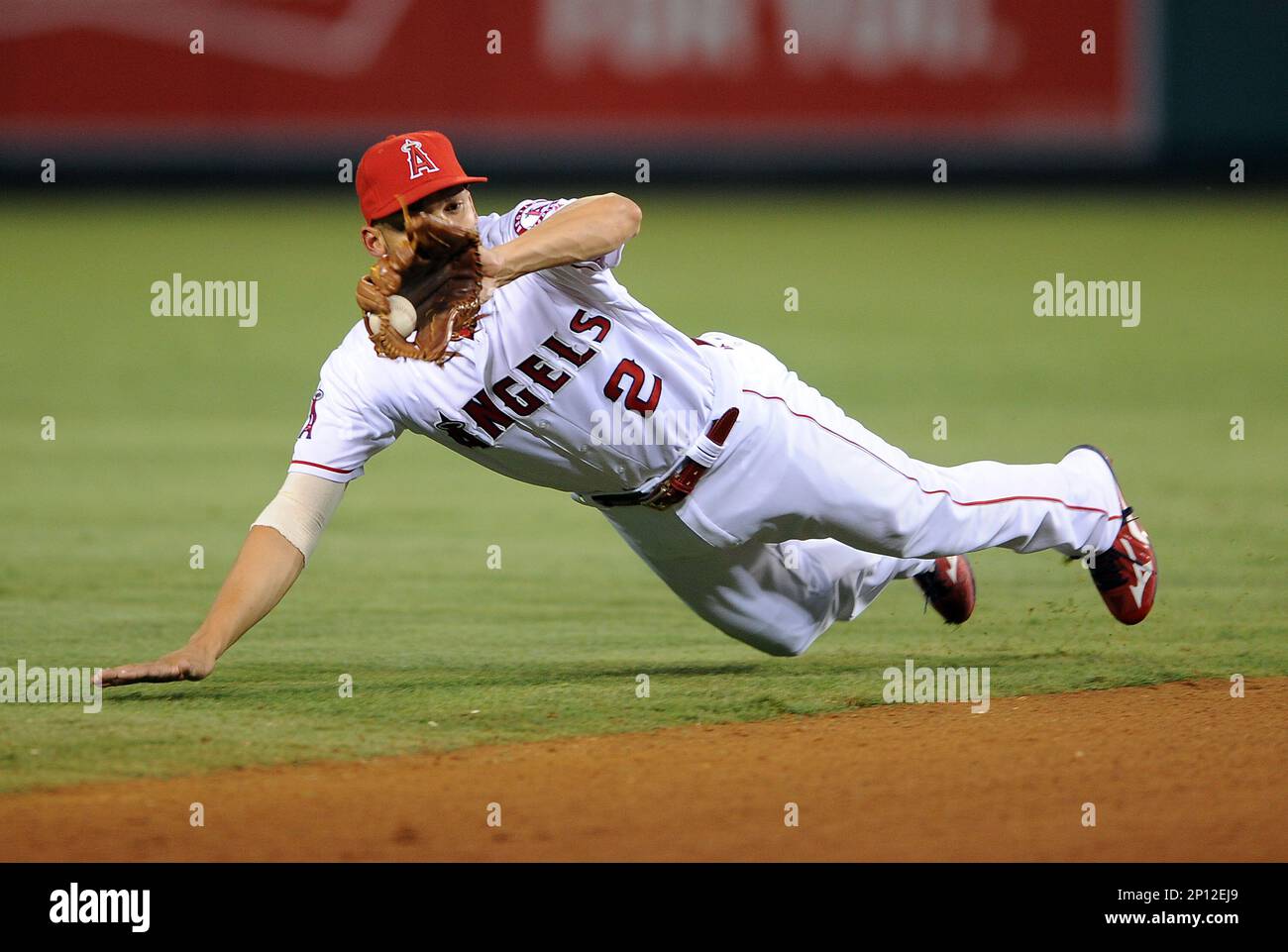 16 Aug. 2016: Los Angeles Angels of Anaheim shortstop Andrelton Simmons ...
