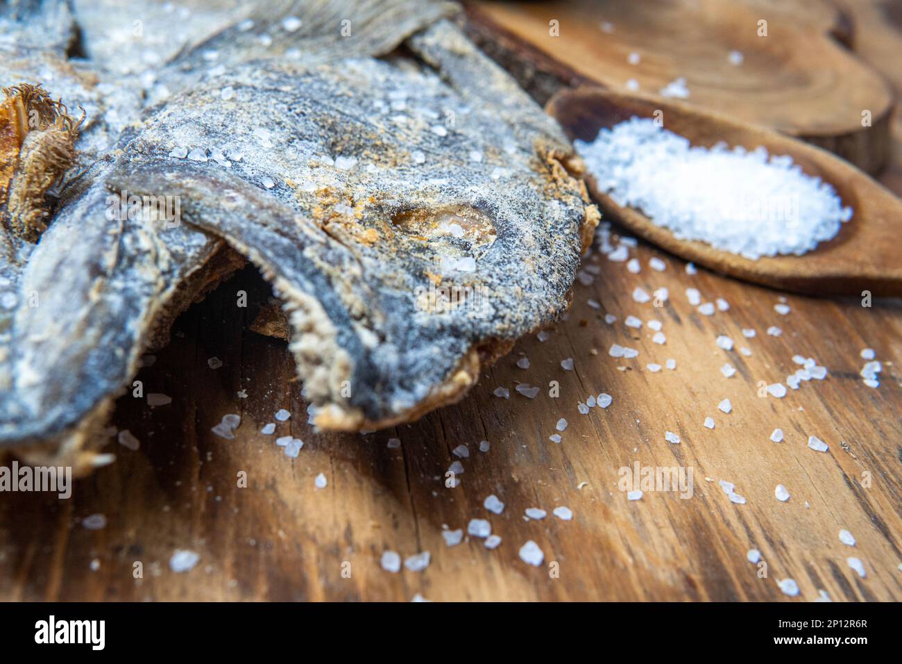 Head brain food fish hi-res stock photography and images - Alamy