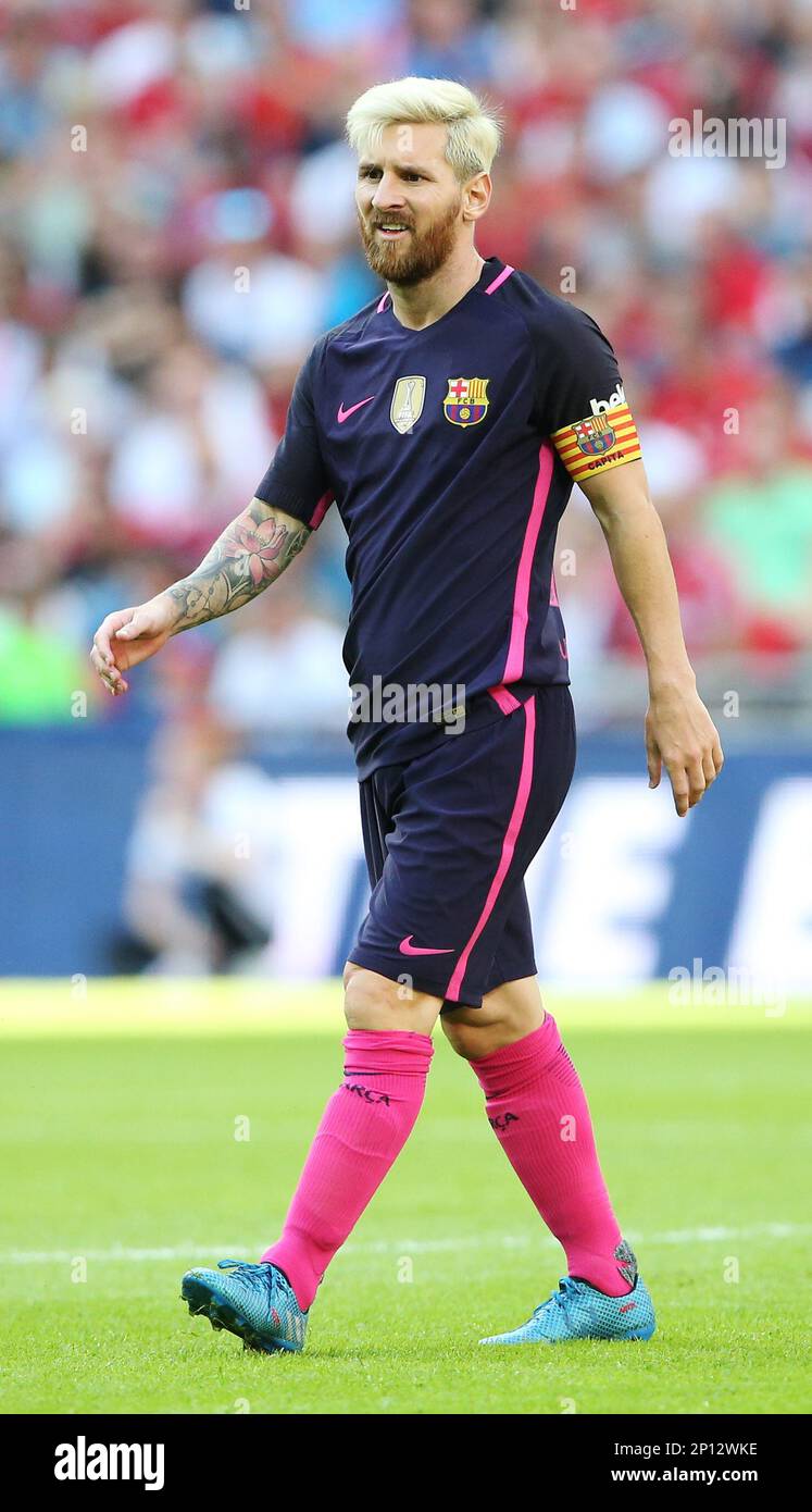 August 6, 2016 - London, United Kingdom - Barcelona's Lionel Messi in ...