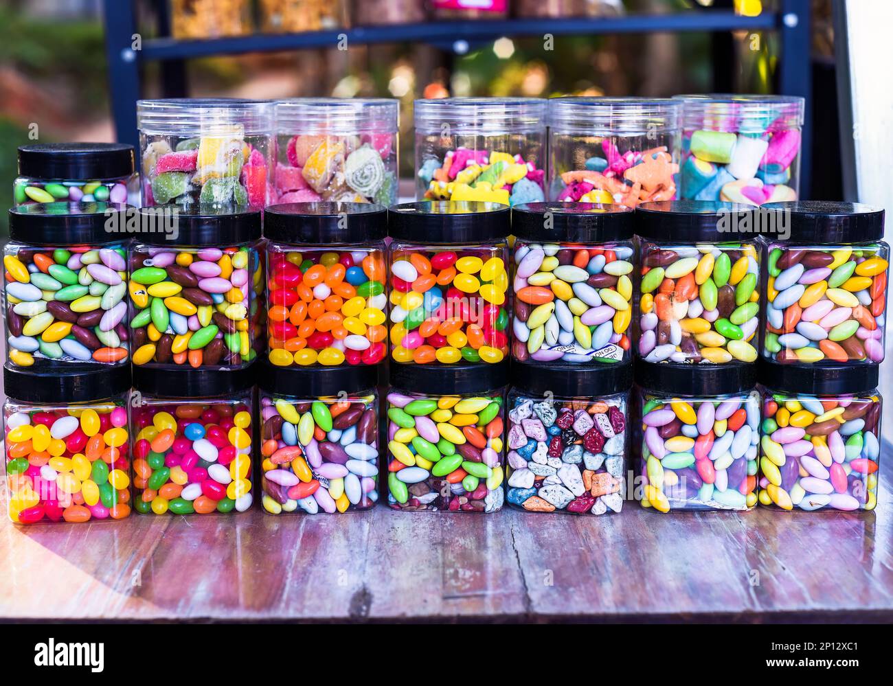 Candy store lollipops hi-res stock photography and images - Alamy