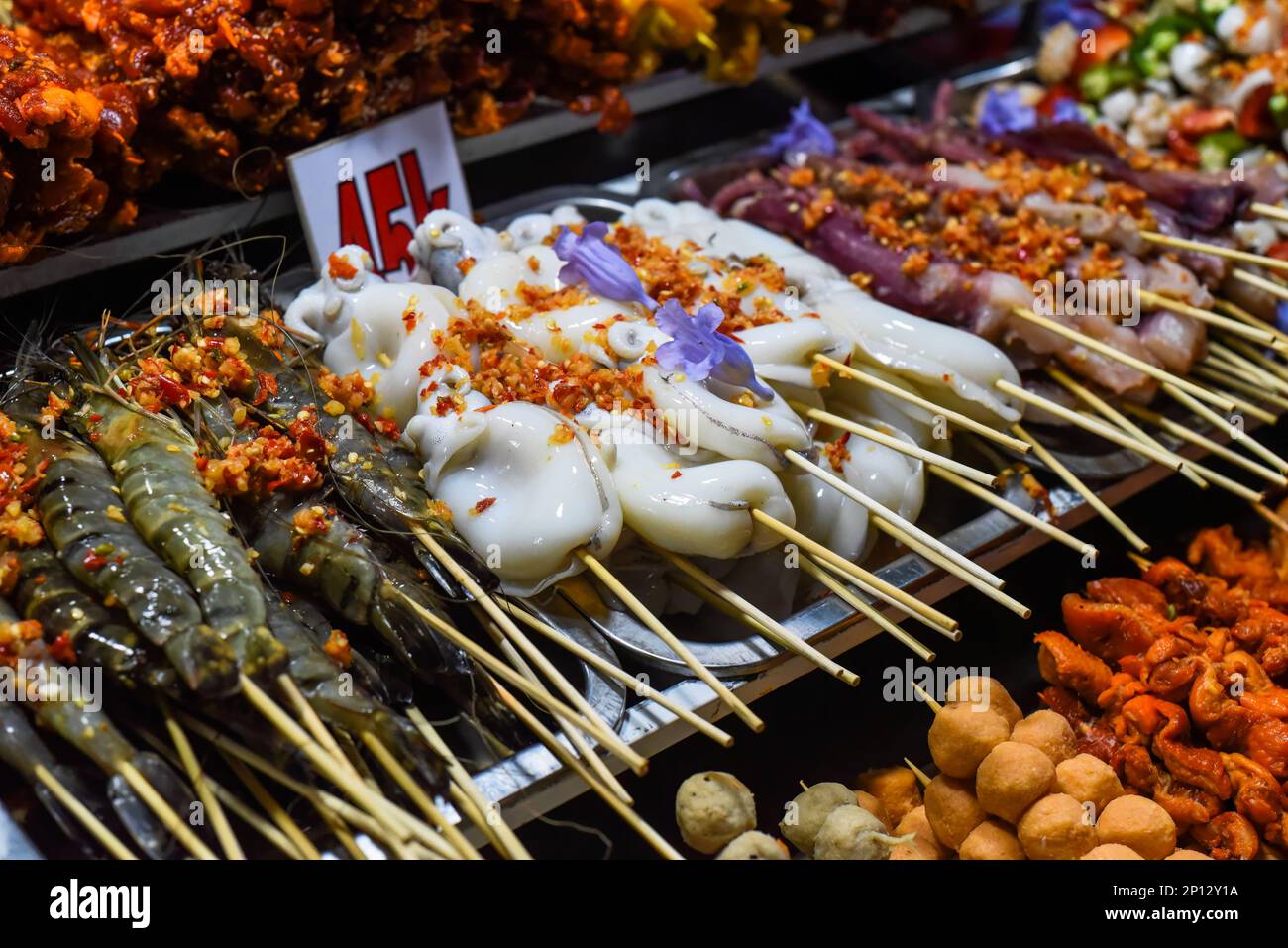 Many snacks and seafood in vietnamese night market in Da Lat Stock ...