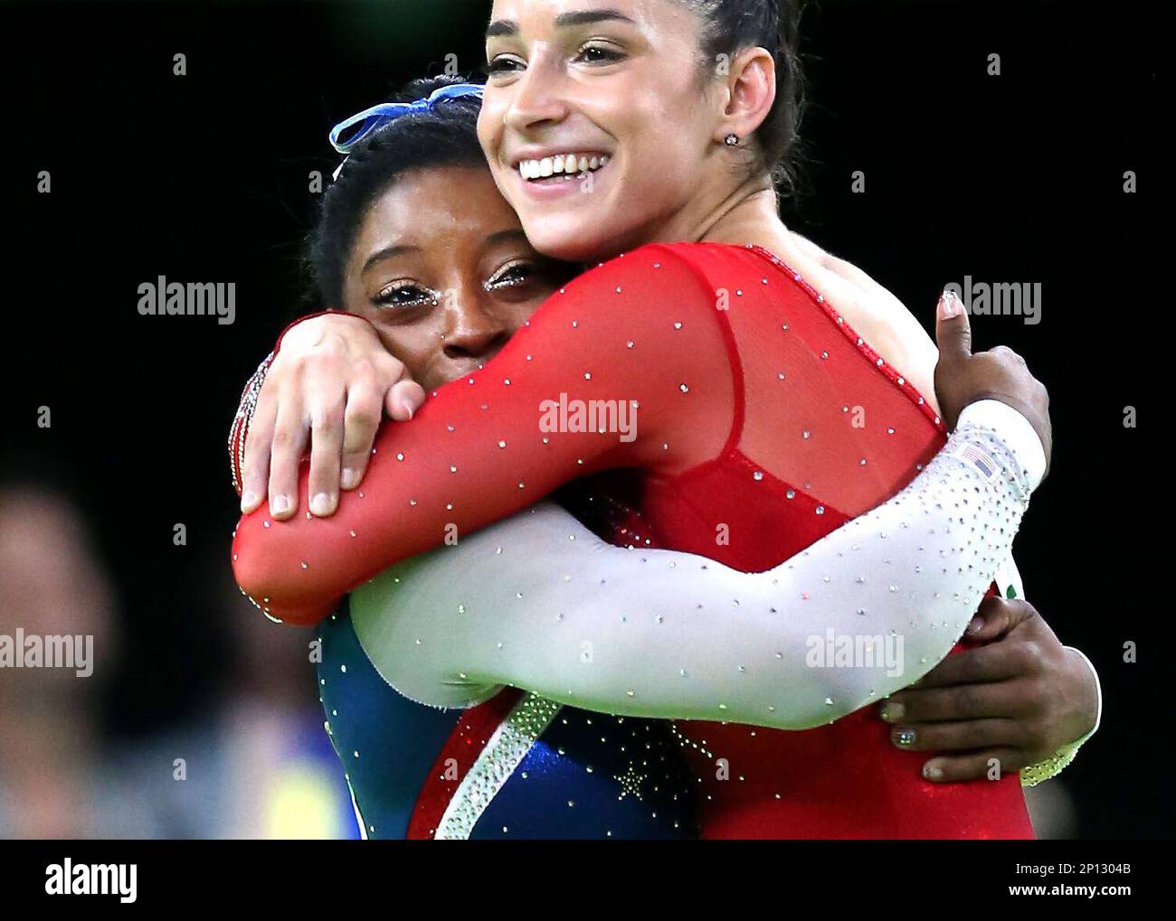 August 11, 2016 - Rio de Janeiro, RJ, Brazil - USA's Simone BILES, left ...