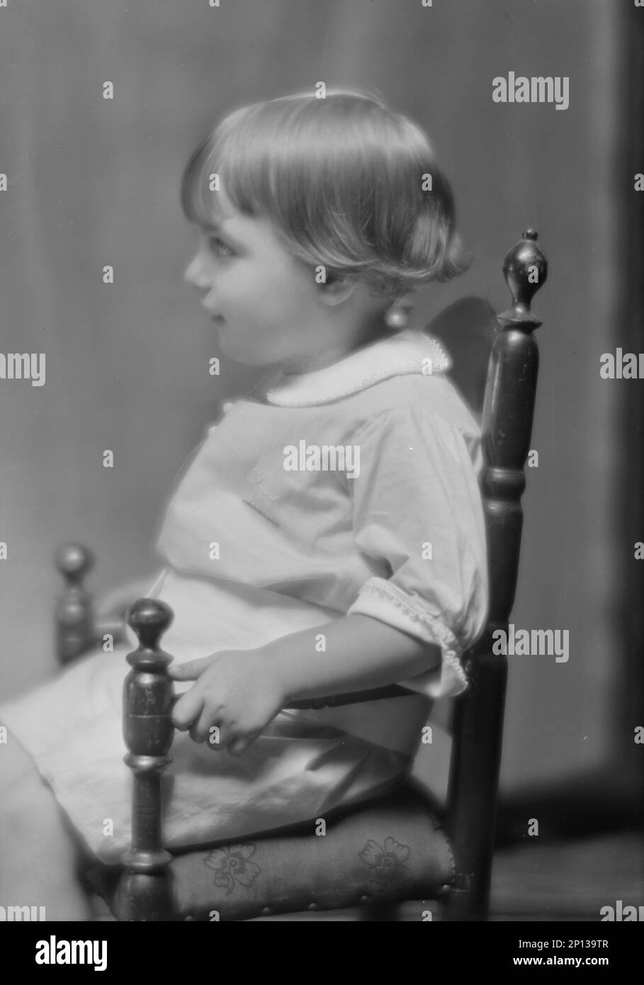 Lily baby Black and White Stock Photos & Images - Alamy