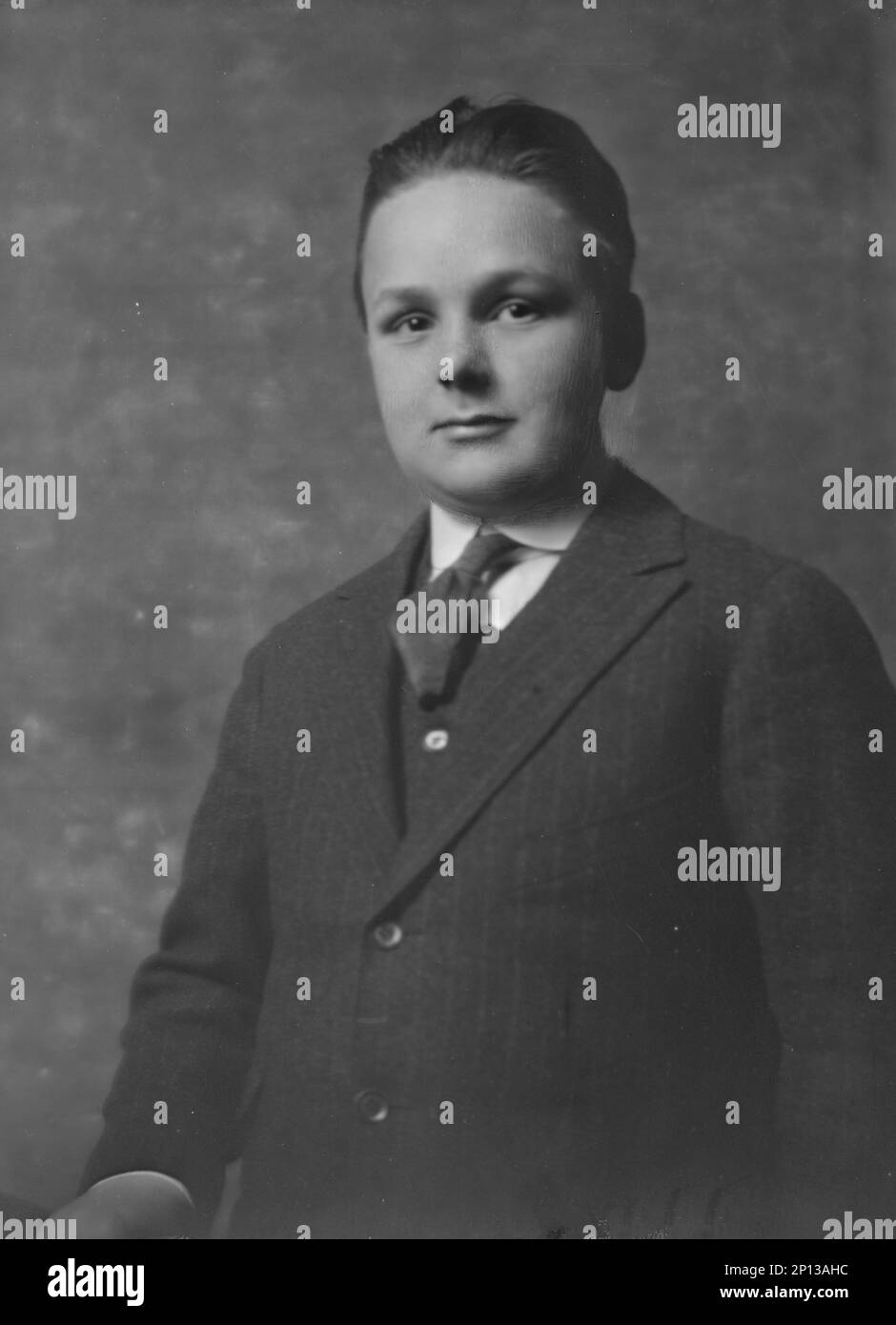 Work, Master, portrait photograph, 1916 or 1917 Stock Photo - Alamy