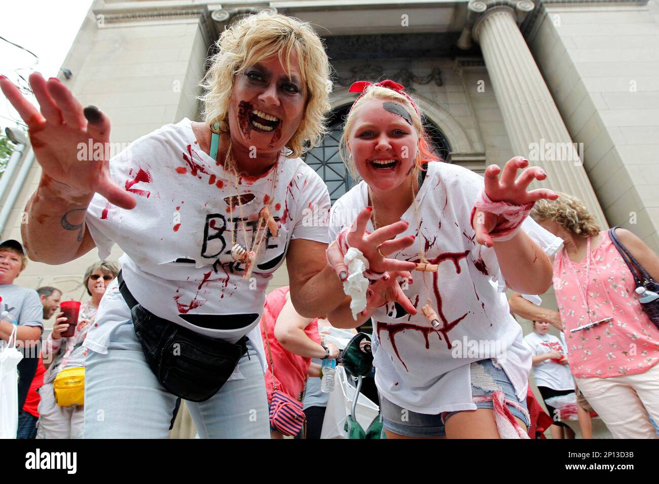 Cynthiana residents Teresa Hammond and Jessica Clemons celebrate The ...