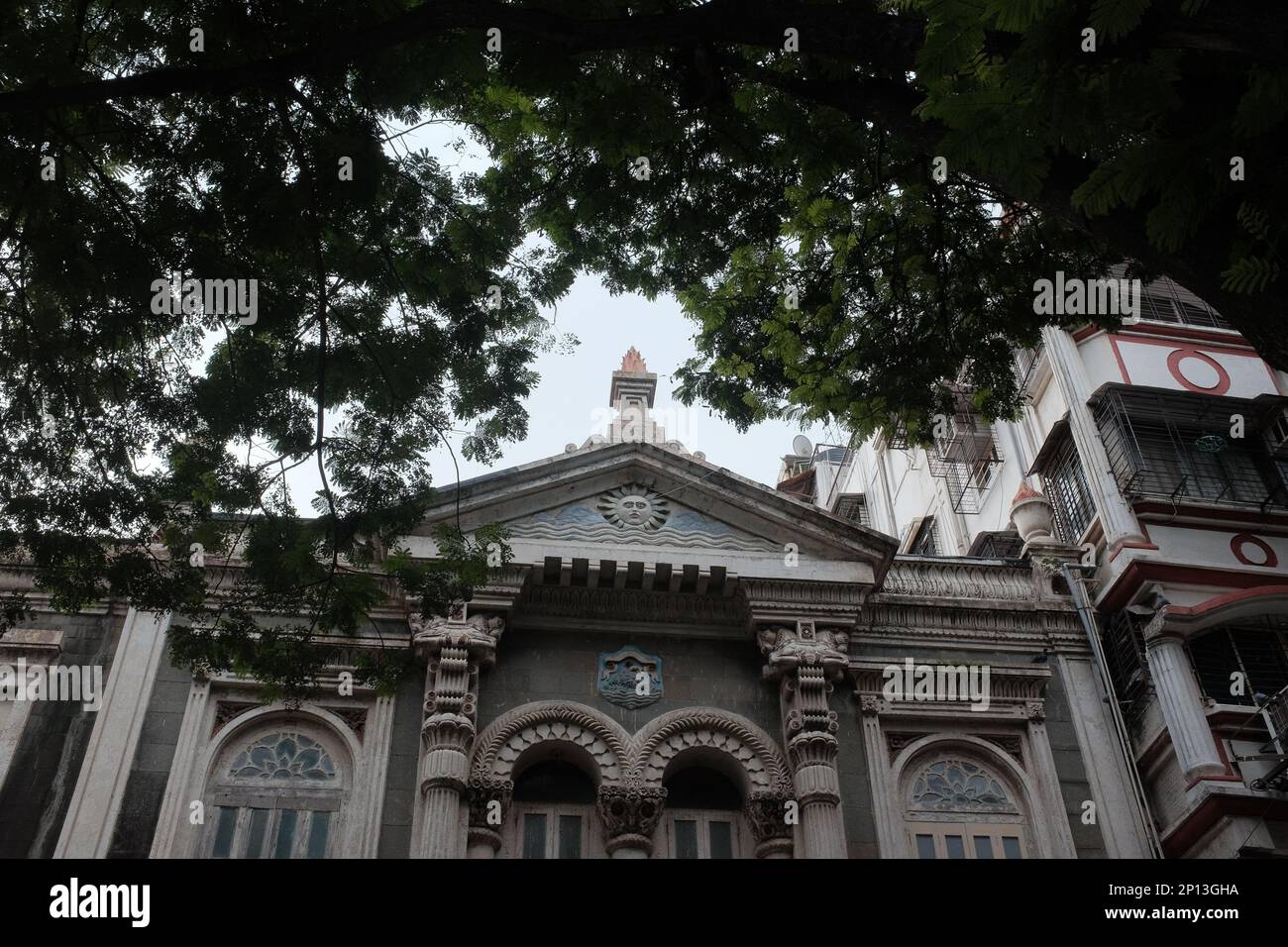 Parsi agiary mumbai hi-res stock photography and images - Alamy